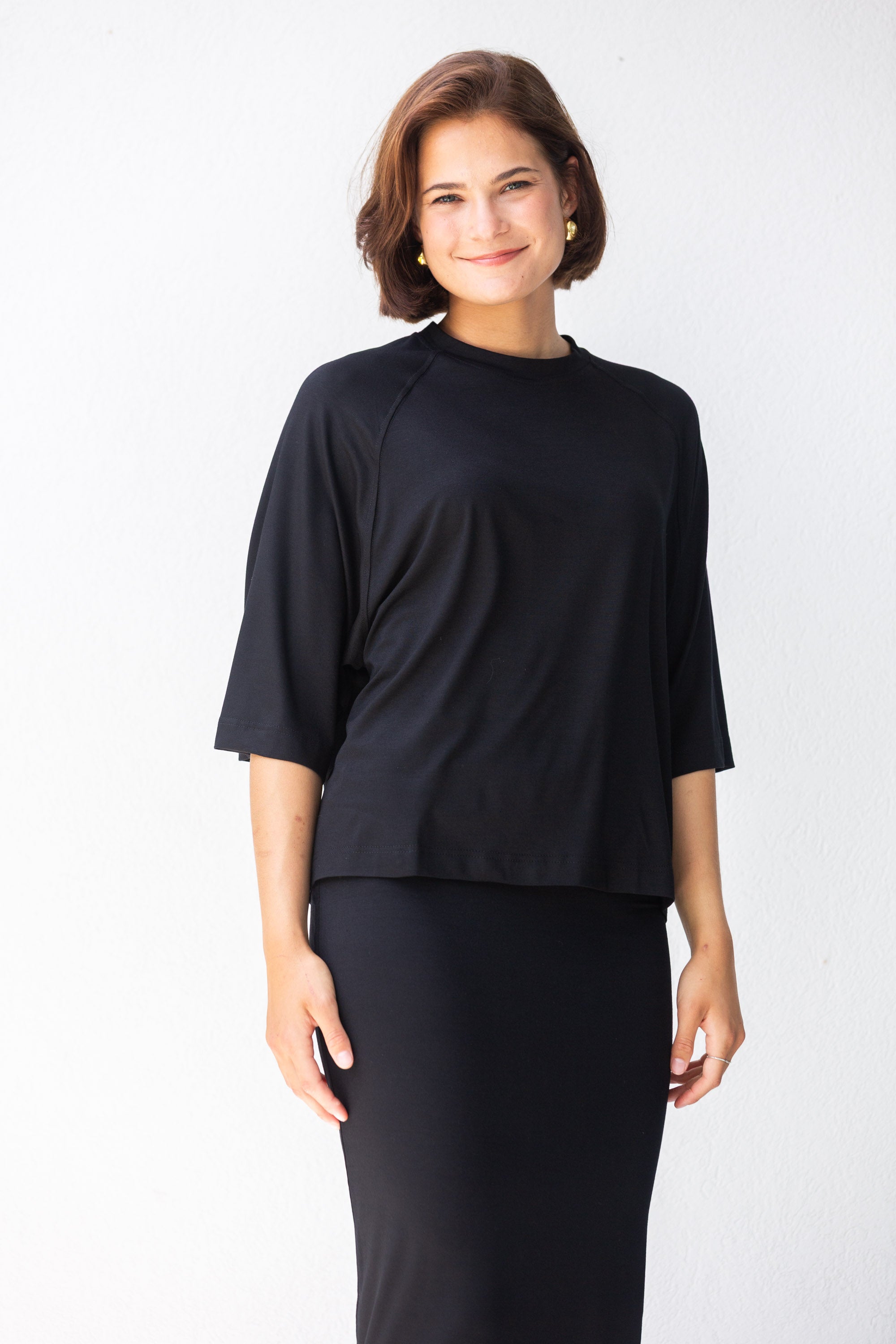 SF Nava Black T-Shirt – Sarah Feldman | Modest Apparel | Cape Town